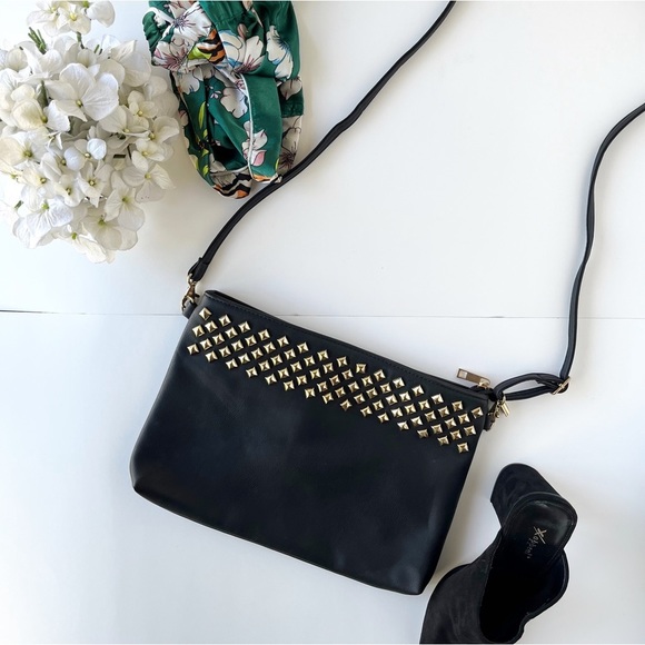 Yoki | Bags | 32 Yoki Black Studded Purse | Poshmark